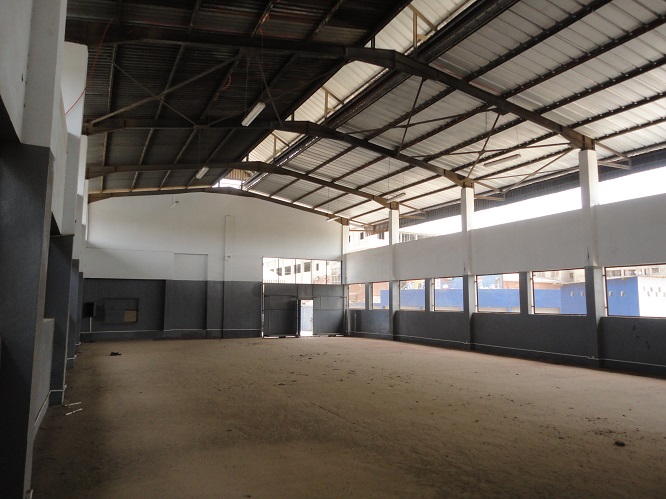 Location Hangar a Dakar